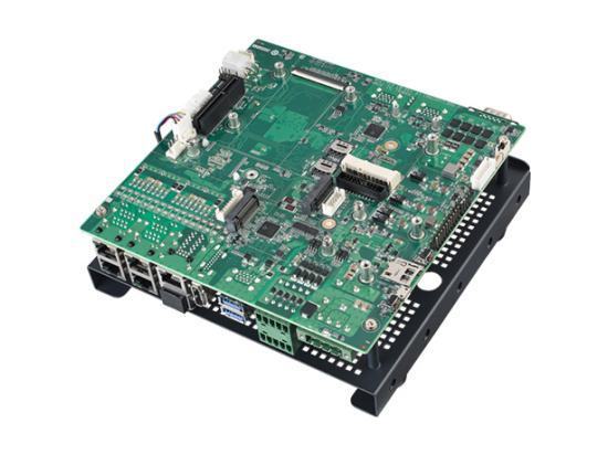 Kit de développement IA MIC-713S-OX4A1 Advantech | Integral System